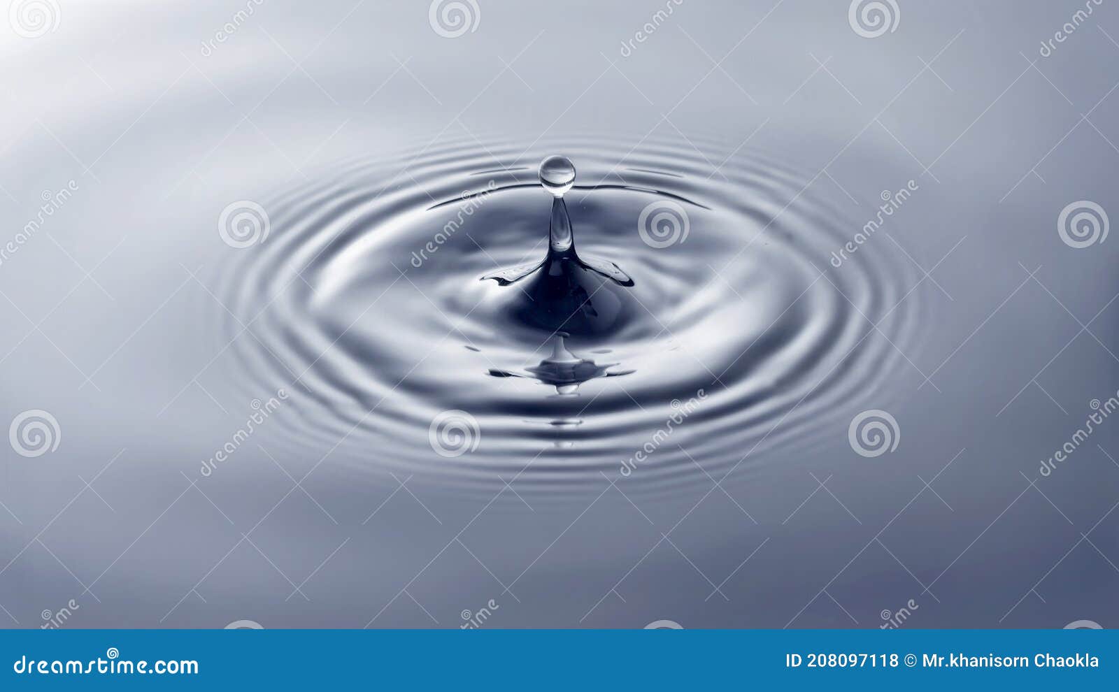 Water Drop Collision Stop Motion of Droplet on Water Surface Creating ...