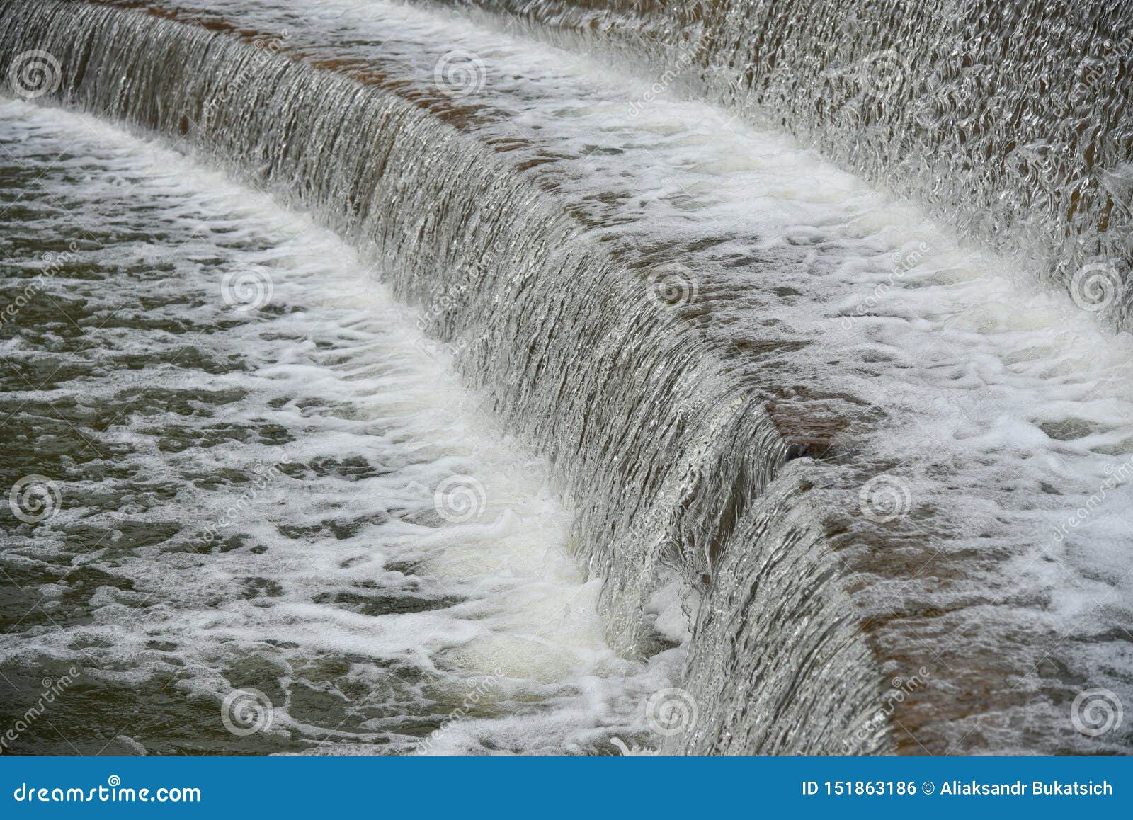 Splash Waterfall on the Dam Stock Photo - Image of landscape, splash ...