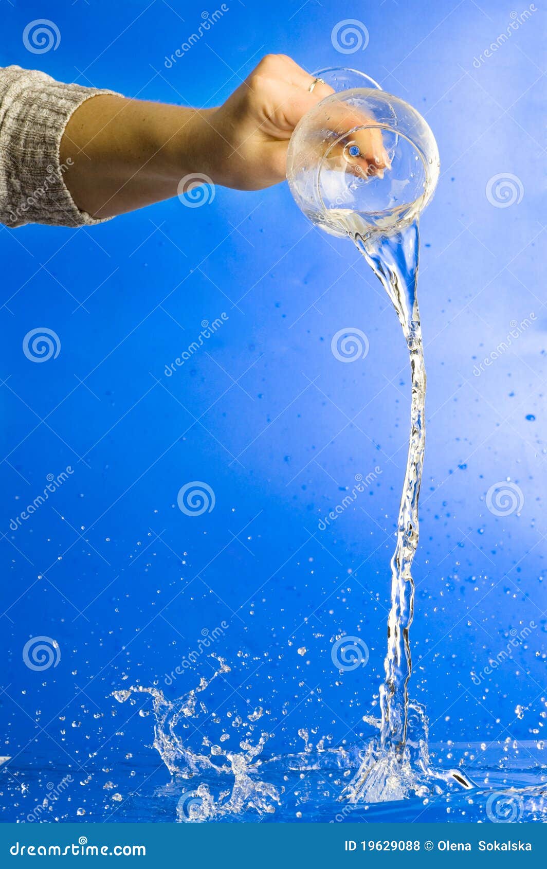 Splashing water stock photo. Image of wellbeing, splash - 19629088