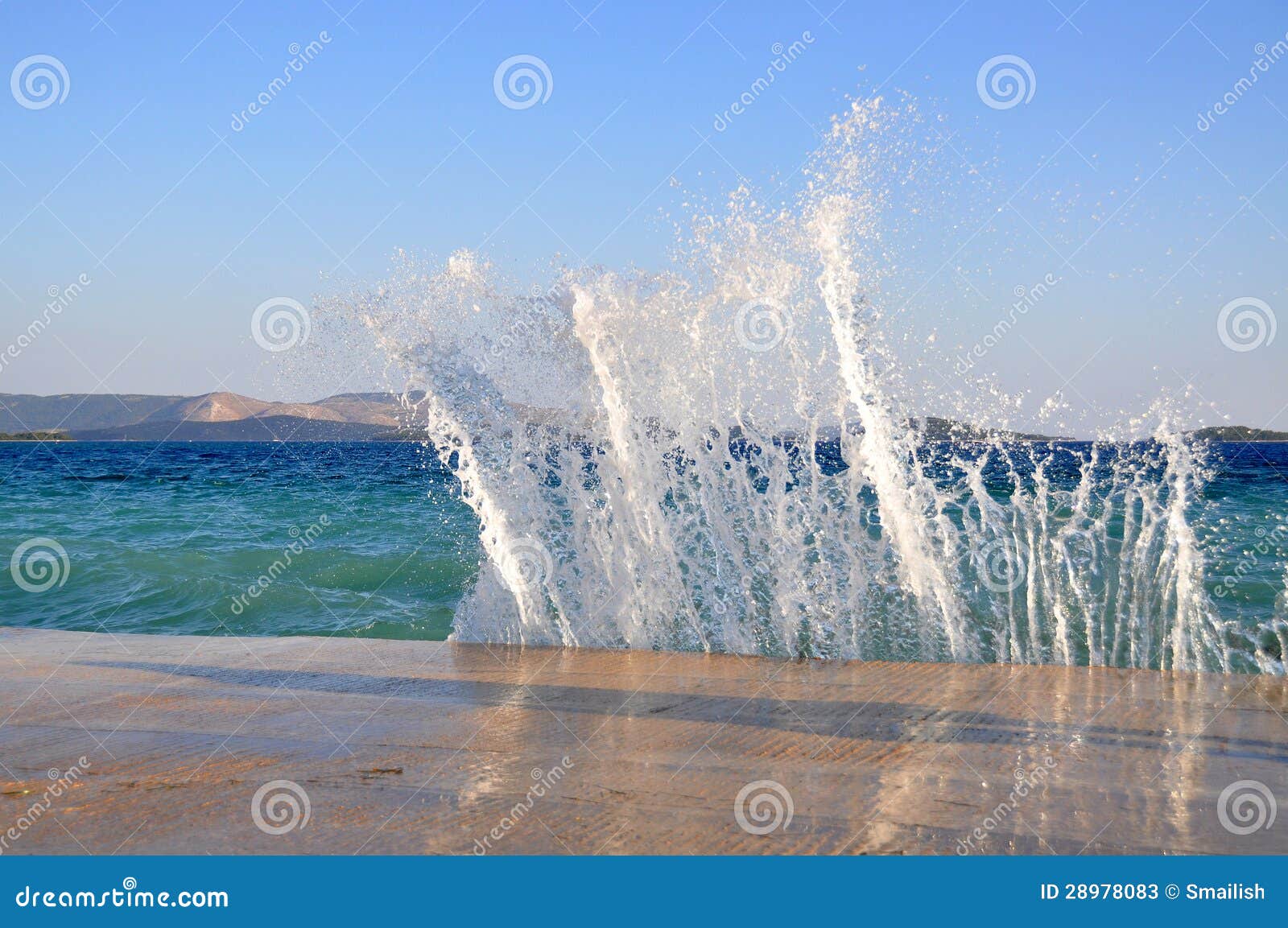 Splashing waves stock image. Image of water, croatia - 28978083