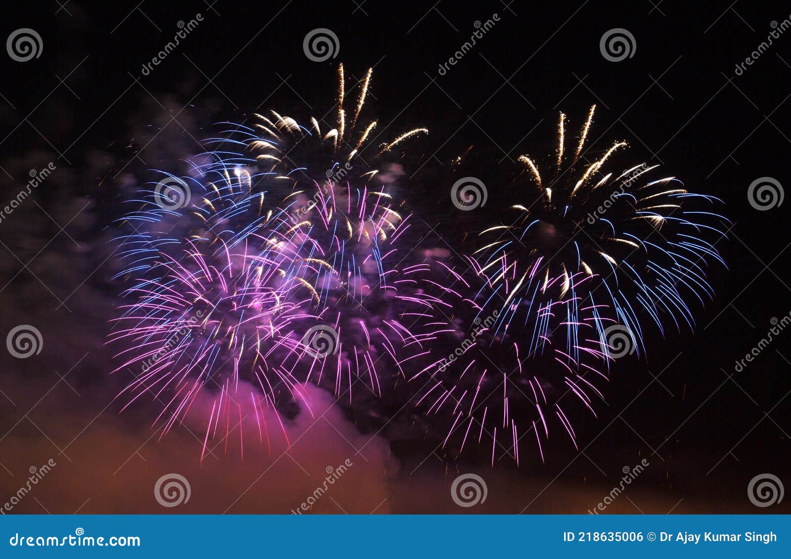 Bahrain National Day Fireworks Stock Photo - Image of beautiful, spark ...
