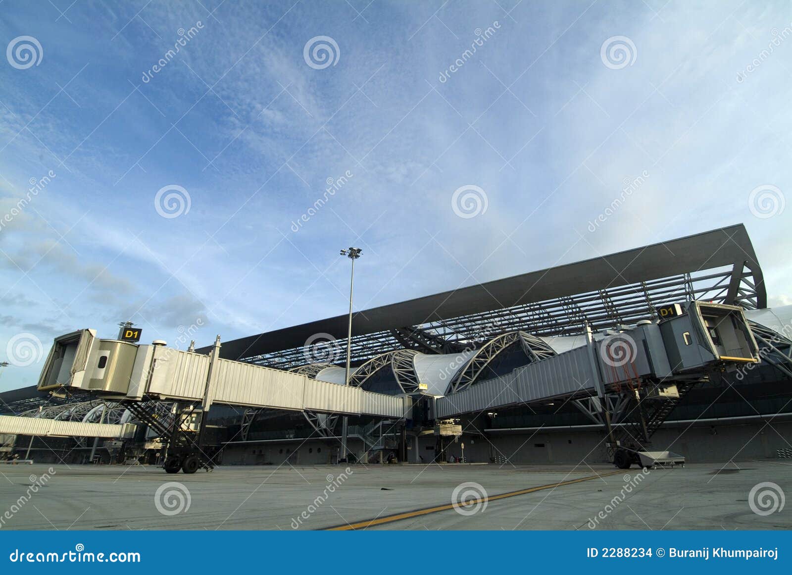 Split Airport Jetway Bridges Stock Photo - Image of aircraft, airport ...