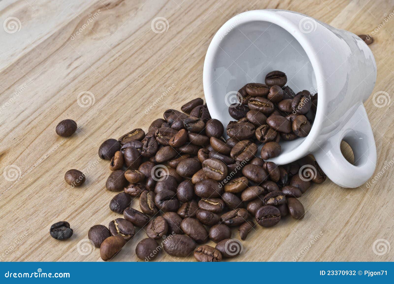 Split coffee beans stock photo. Image of cafe, black - 23370932