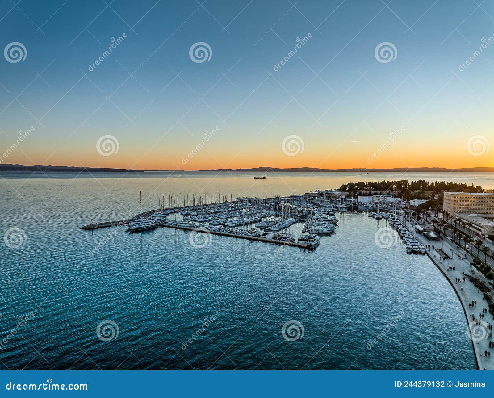 Split panoramic view editorial photography. Image of historic - 244379132