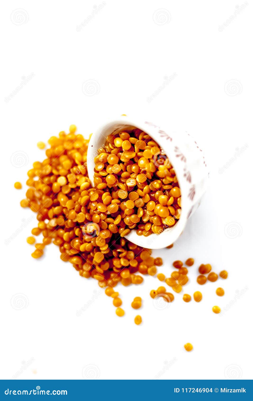 Split Pigeon Pea or Toovar Dal Pr Tuvar Dal or Toor Dal Isolated on ...