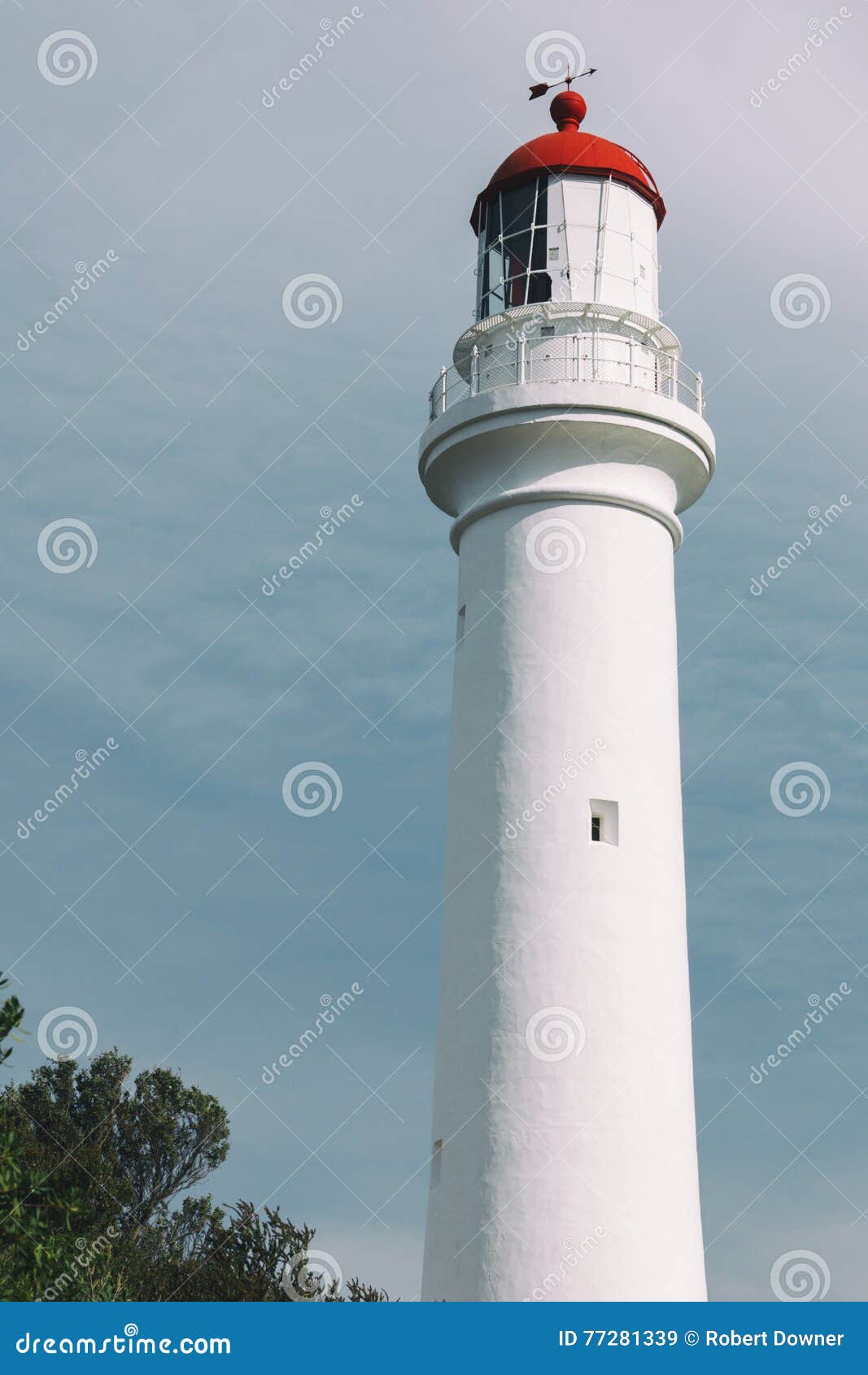 Split Point Lighthouse in Aireys Inlet. Stock Image - Image of light ...