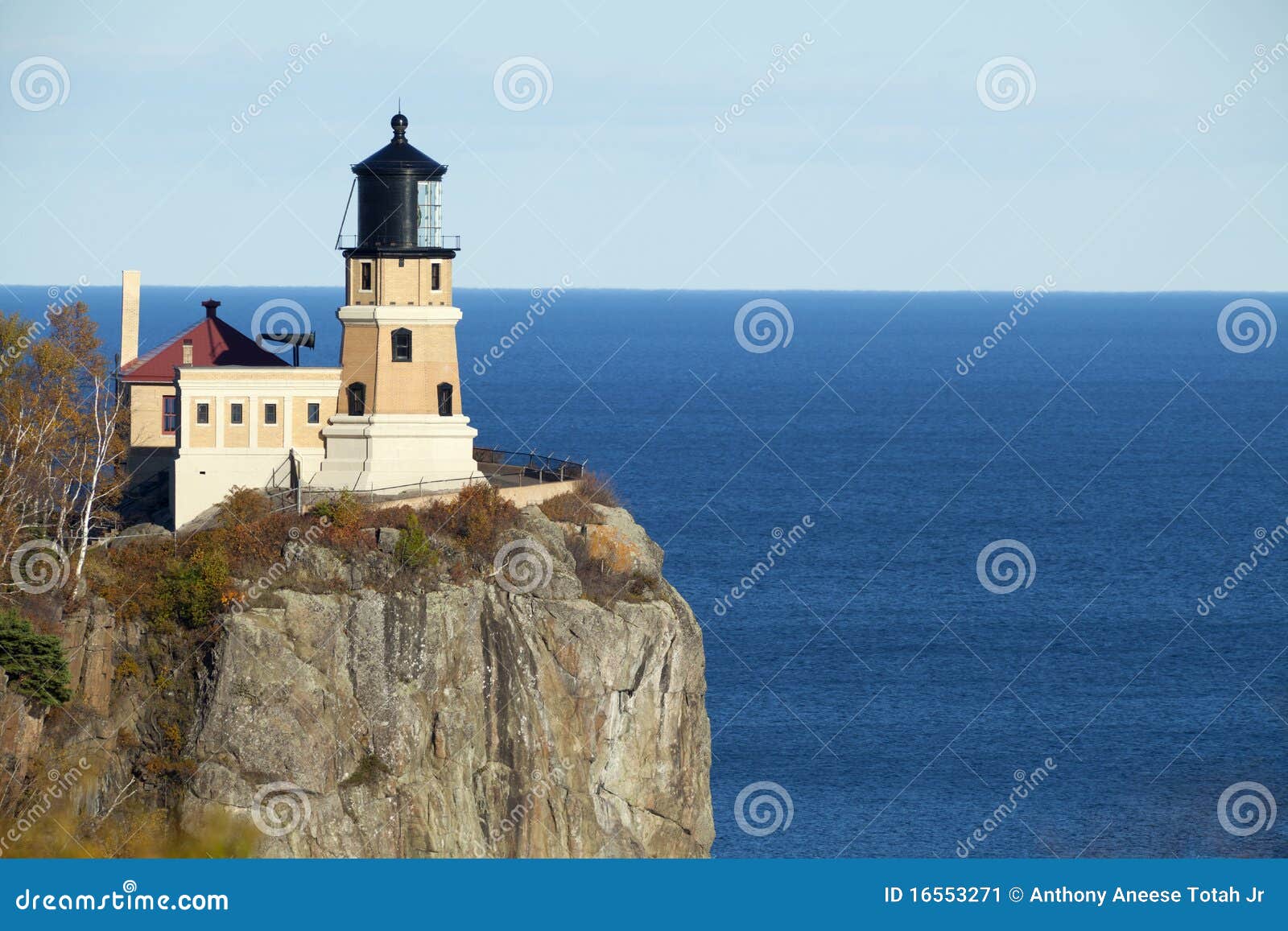 Split Rock Lighthouse stock image. Image of great, navigation - 16553271
