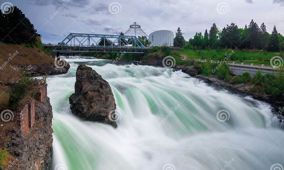 Spokane River editorial photography. Image of flow, nature - 95394567