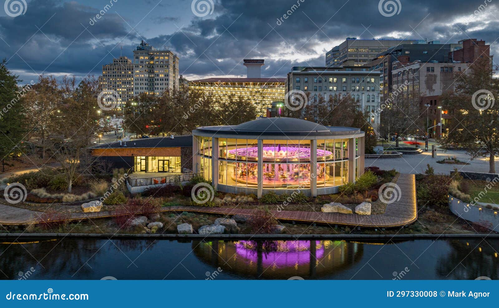 Spokane Sunset Downtown Tower Main Street Stock Photo - Image of river ...