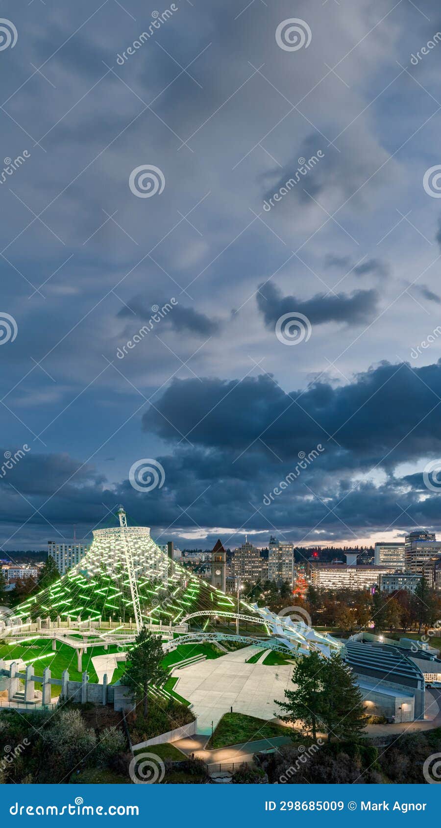 Spokane Sunset Downtown Tower Main Street Stock Image - Image of ...