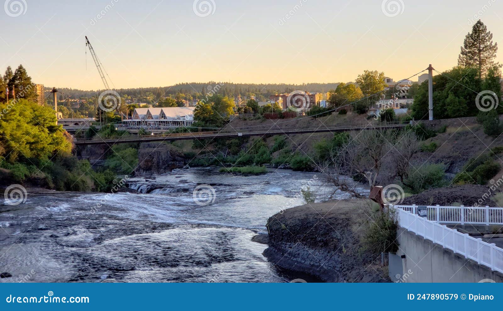 Spokane Washington River Front Stock Image - Image of coast, reservoir ...