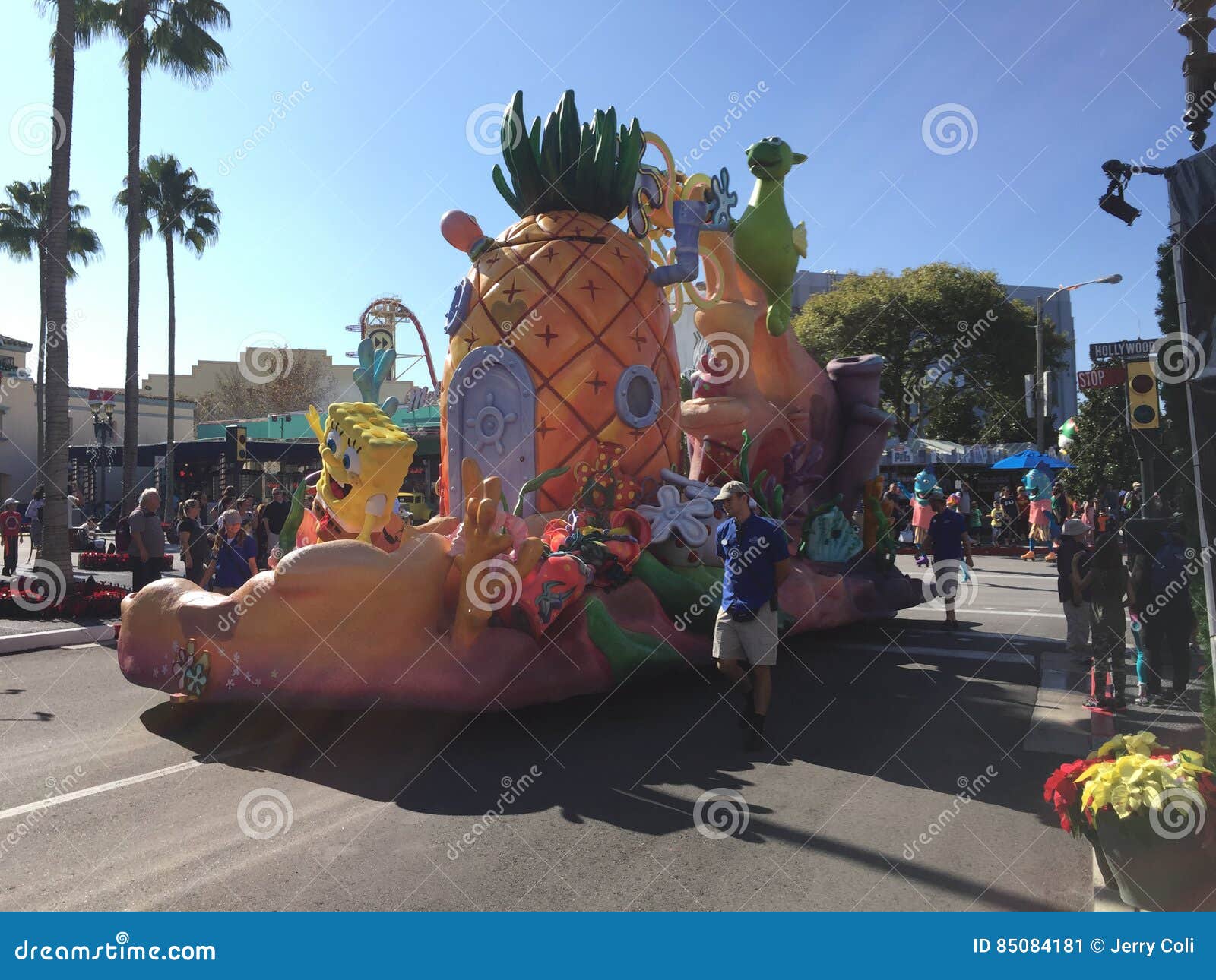 Sponge Bob Square Pants Parade. Editorial Photo - Image of sponge ...