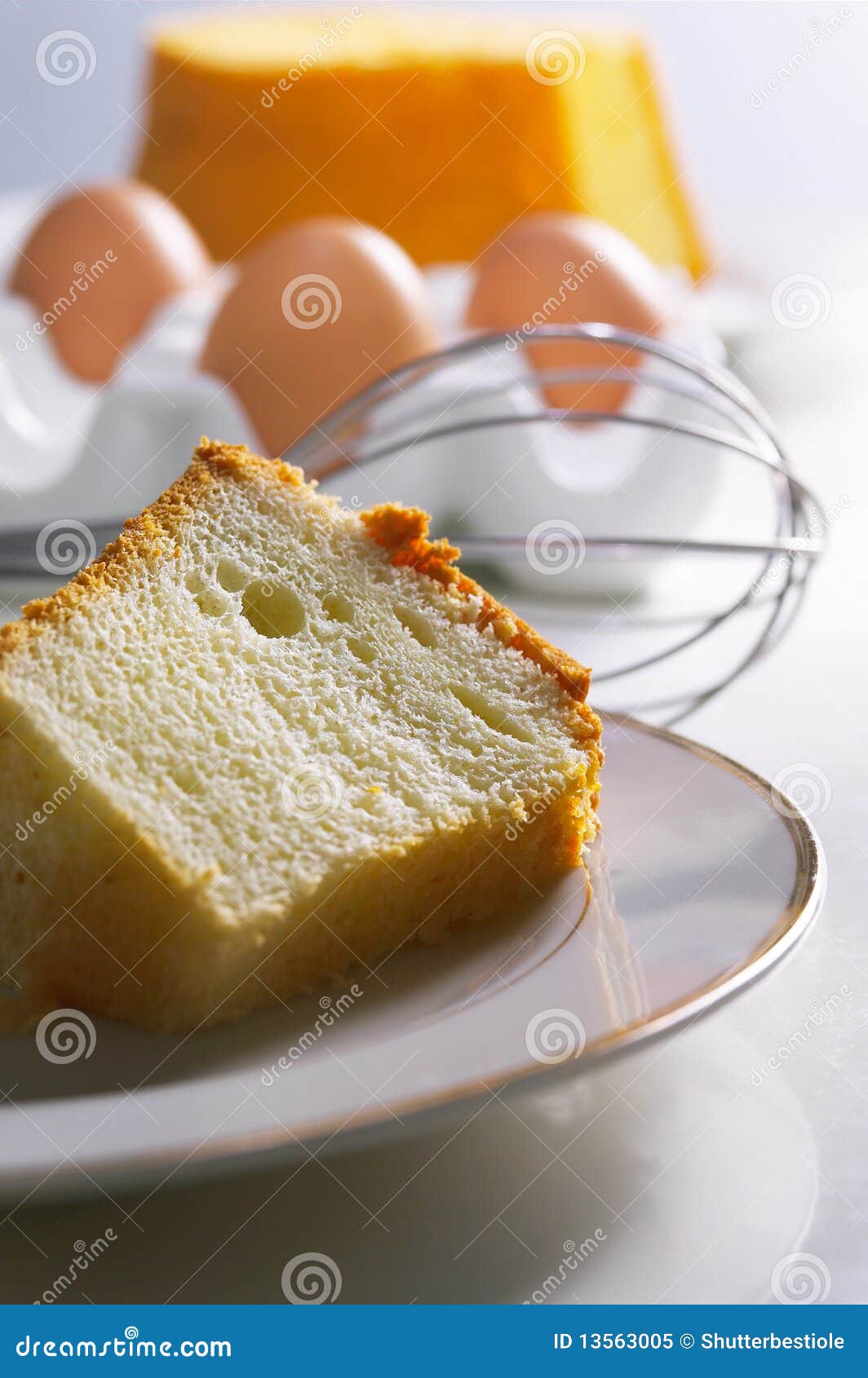 2,114 Delicious Fluffy Sponge Cake Stock Photos - Free & Royalty-Free ...