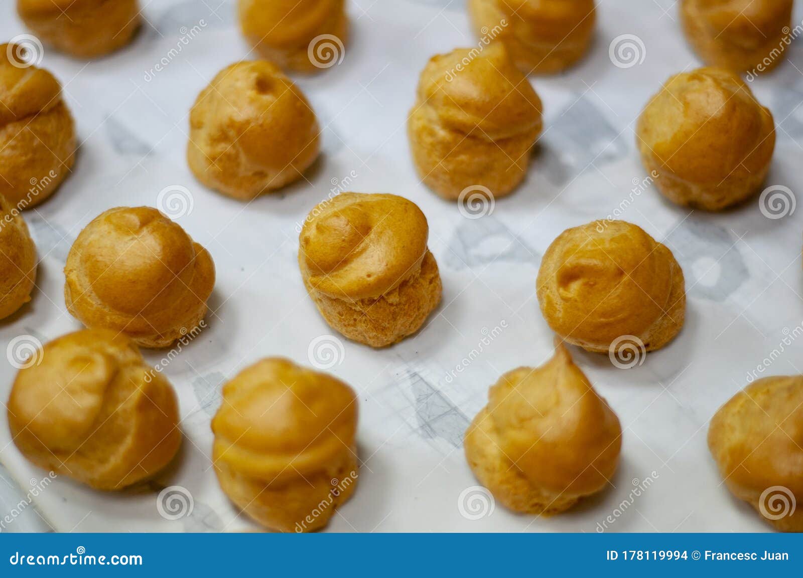 Sponge Cake on the Baking Sheet Stock Photo - Image of round, portion ...