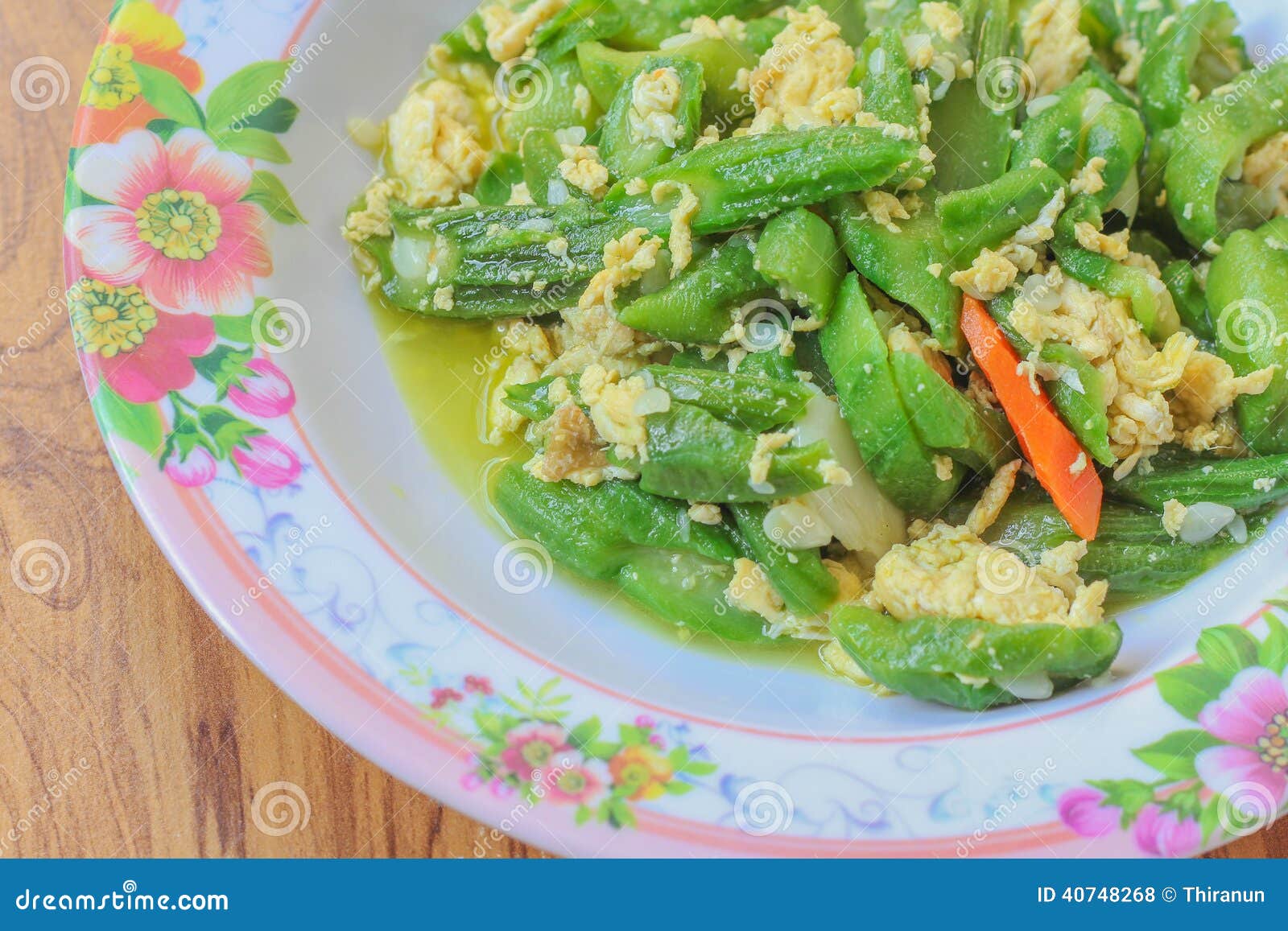 Sponge Gourd Fried with Egg Stock Photo - Image of fruit, agriculture ...