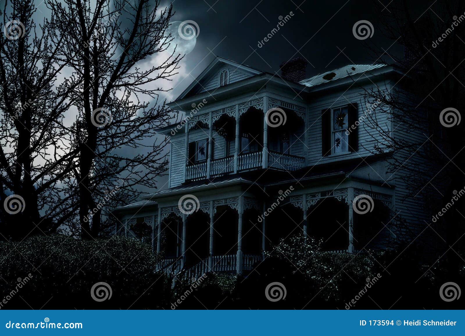 Spookhuis stock foto. Image of gloeien, angstaanjagend - 173594