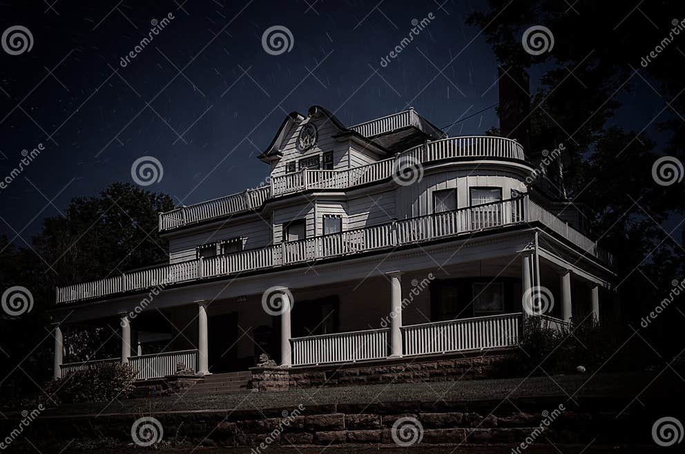 Spooky house stock photo. Image of house, trees, light - 21253770