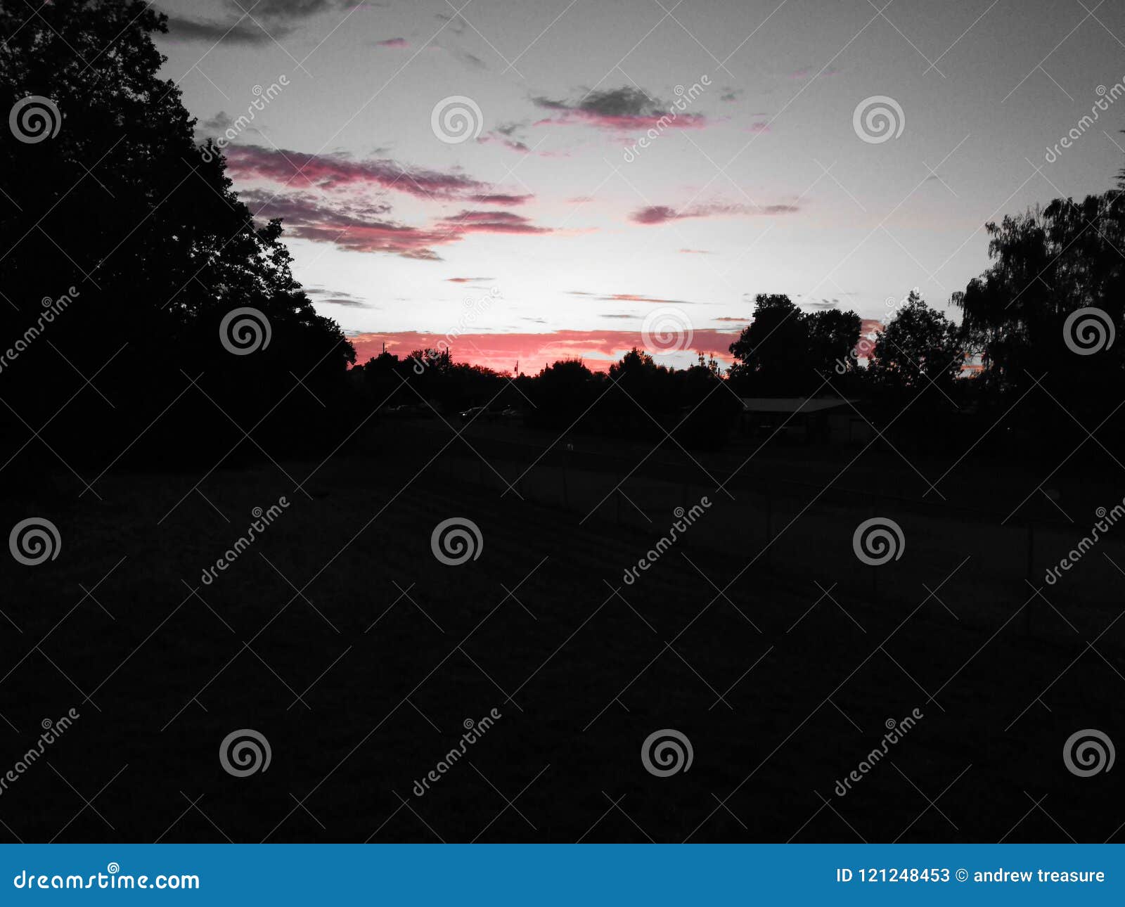 Spooky skys stock image. Image of skys, sunset, spooky - 121248453