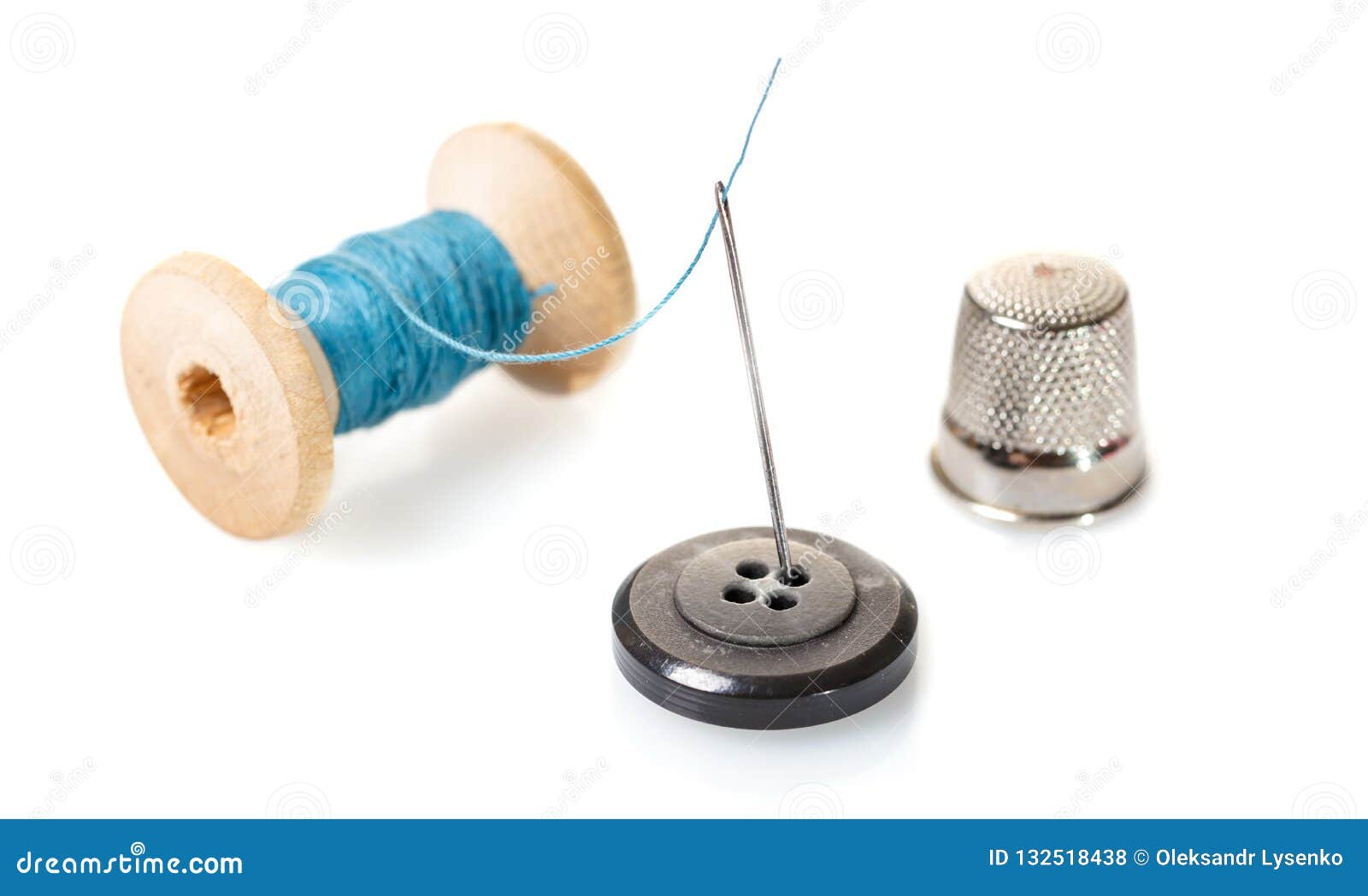 Spool of Thread and Buttons Stock Photo - Image of spool, hobby: 132518438