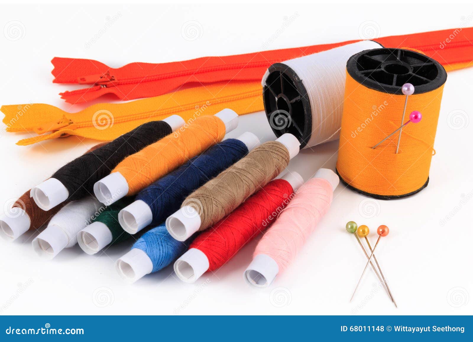Spool of Thread with Needle, Pins, Zippers Colorful Sewing Bobbin ...