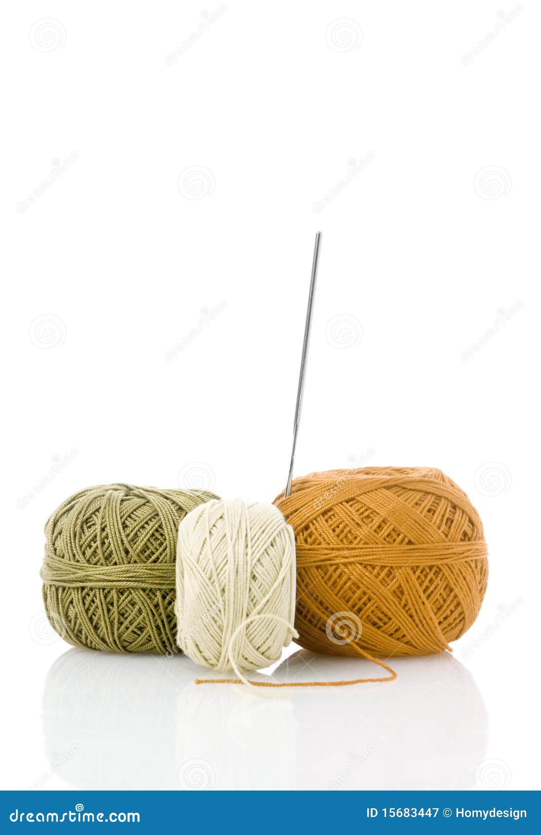 Spools and needle stock image. Image of wallpapers, needlework - 15683447