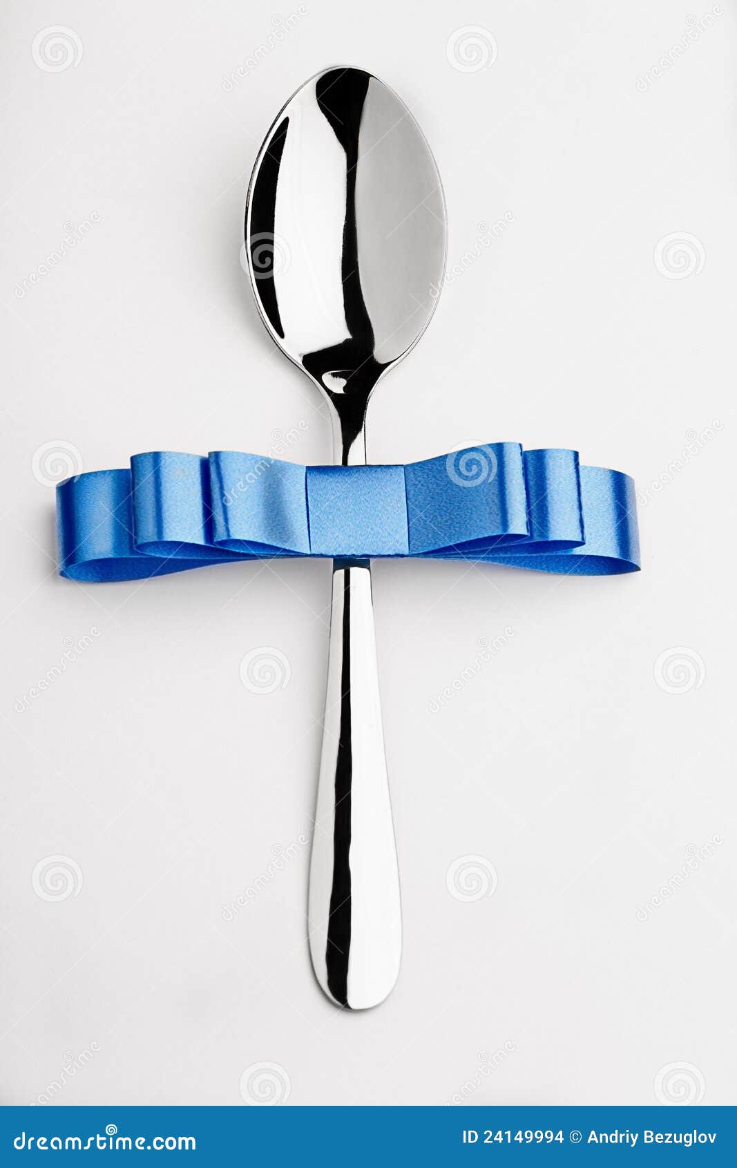 Spoon with bow stock photo. Image of cutlery, reflection - 24149994