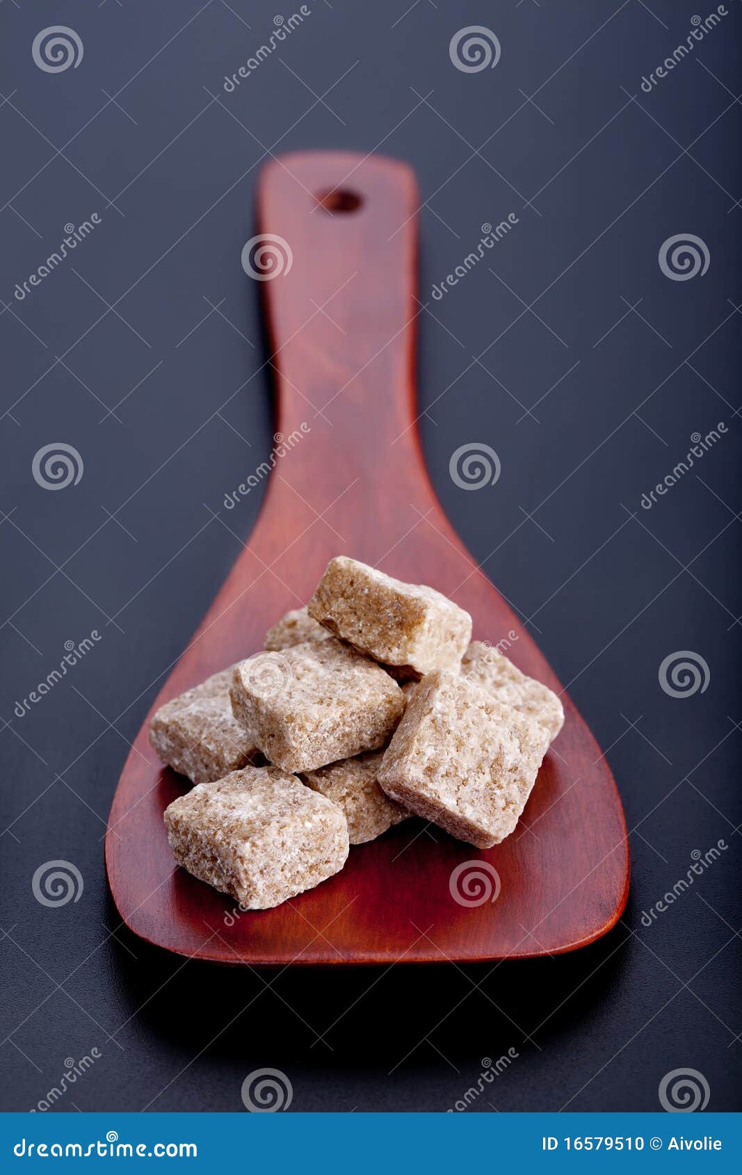 Spoon with Brown Sugar Cubes Stock Photo - Image of closeup, pile: 16579510 Spoon with Brown Sugar Cubes Stock Photo - Image of closeup, pile: 16579510