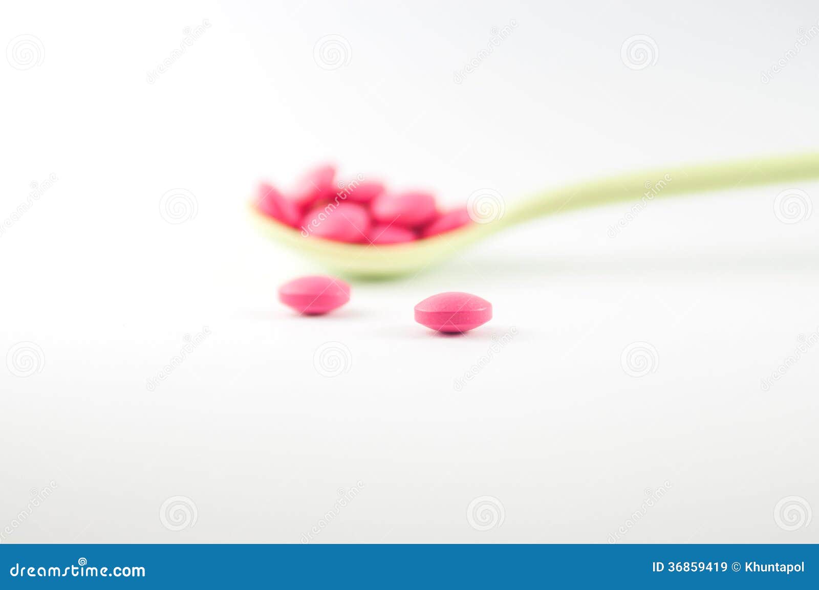 Spoon with medicine tablet stock image. Image of capsule - 36859419