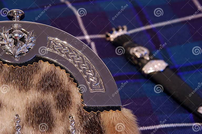 Sporran & sgian dubh stock photo. Image of outfit, tartan - 16996