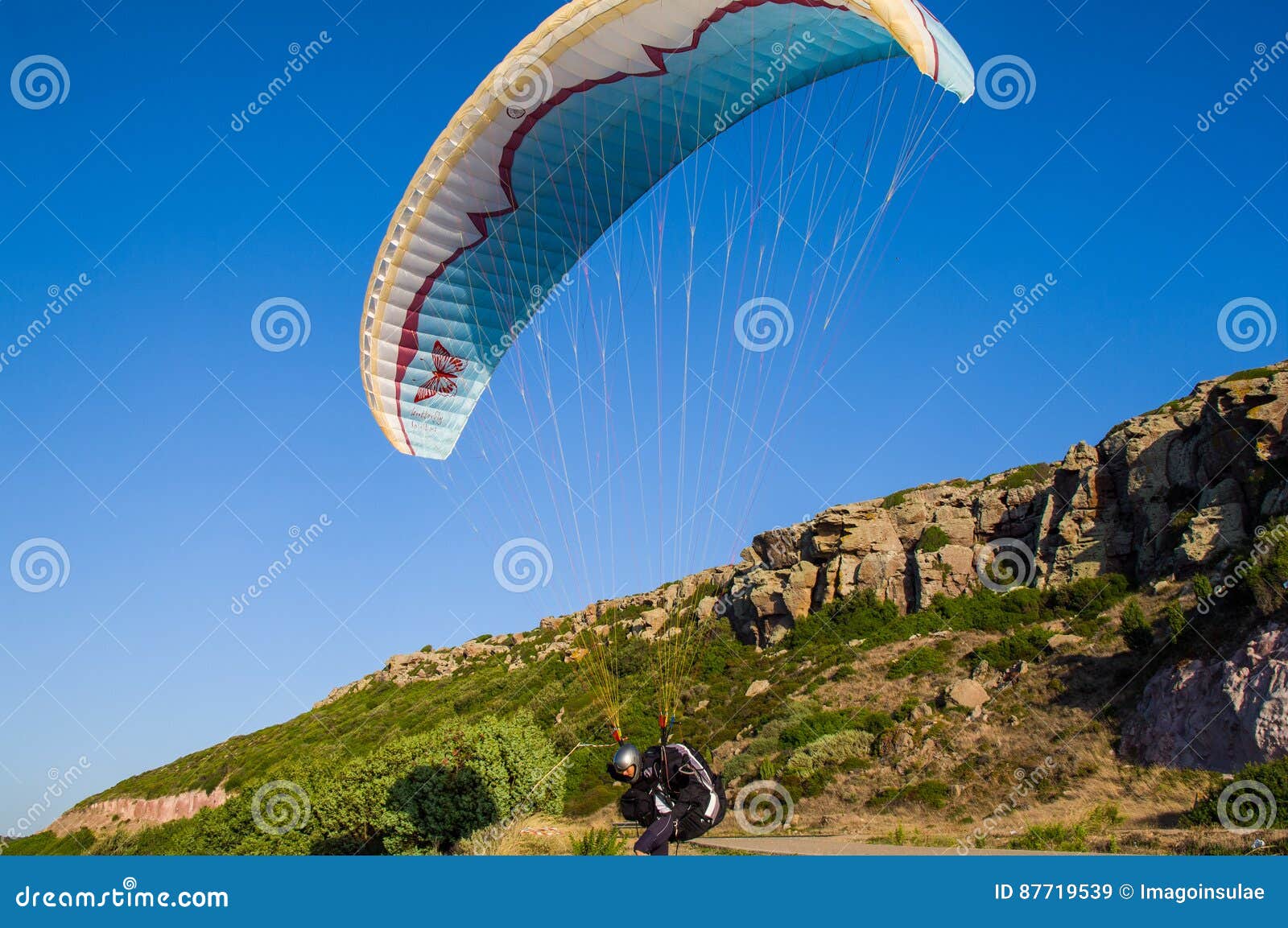 Sport activities. Flight editorial stock image. Image of flight - 87719539