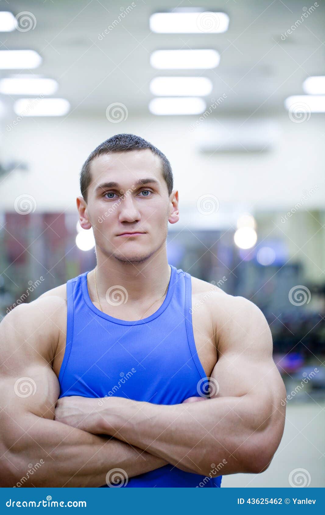 Sportsman stockfoto. Bild von mann, schwer, metall, ausrüstung - 43625462