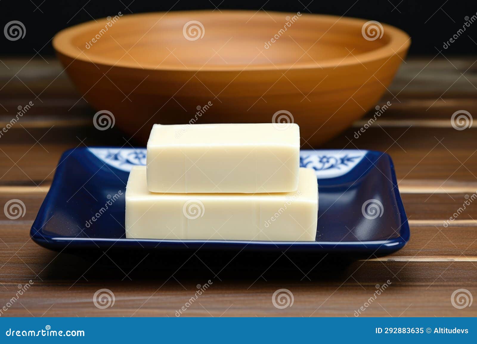 A Spotless Ceramic Soap Dish with a New Bar of Soap Stock Image - Image ...