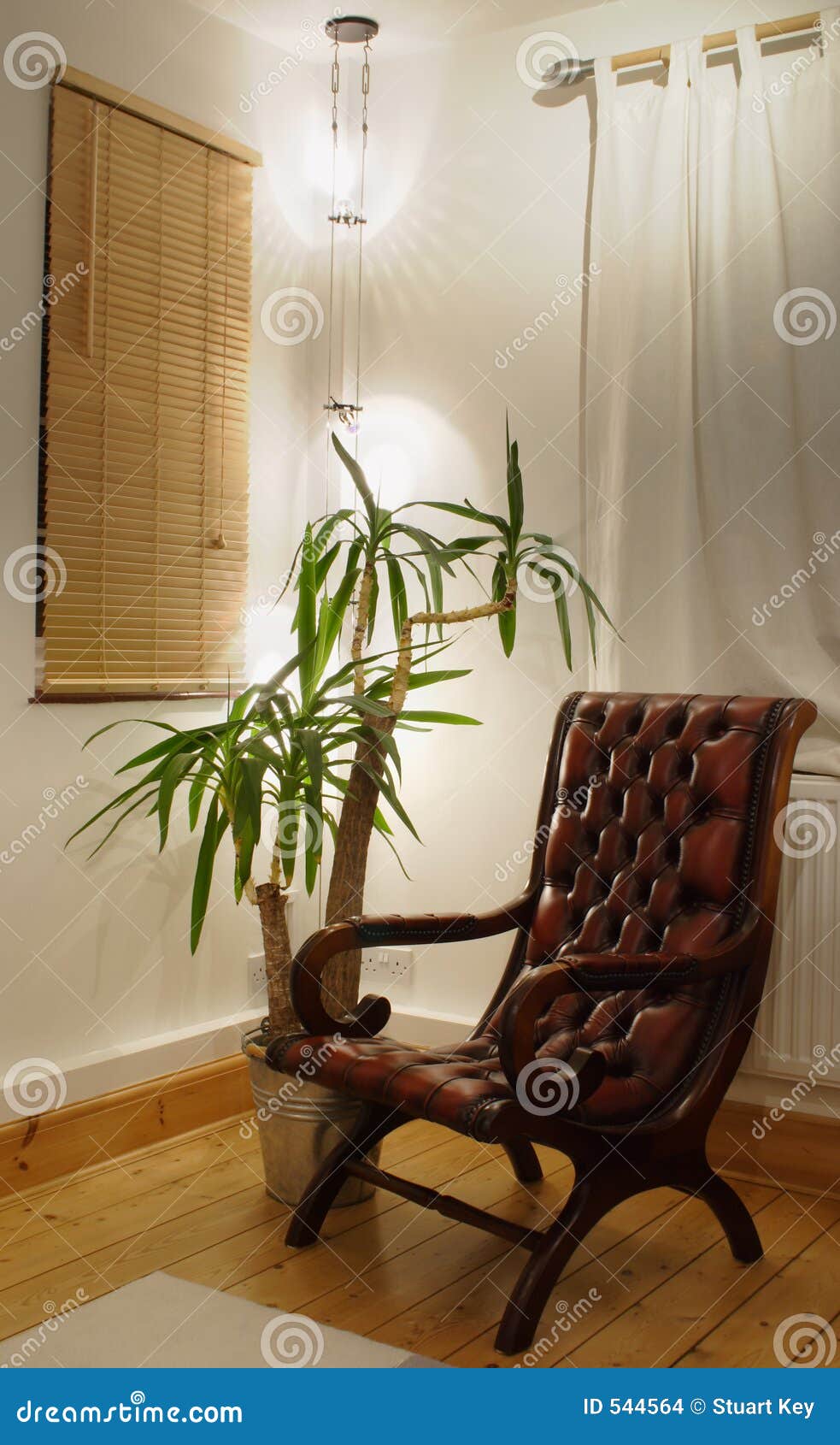 Spotlight corner stock photo. Image of groove, cable, living - 544564