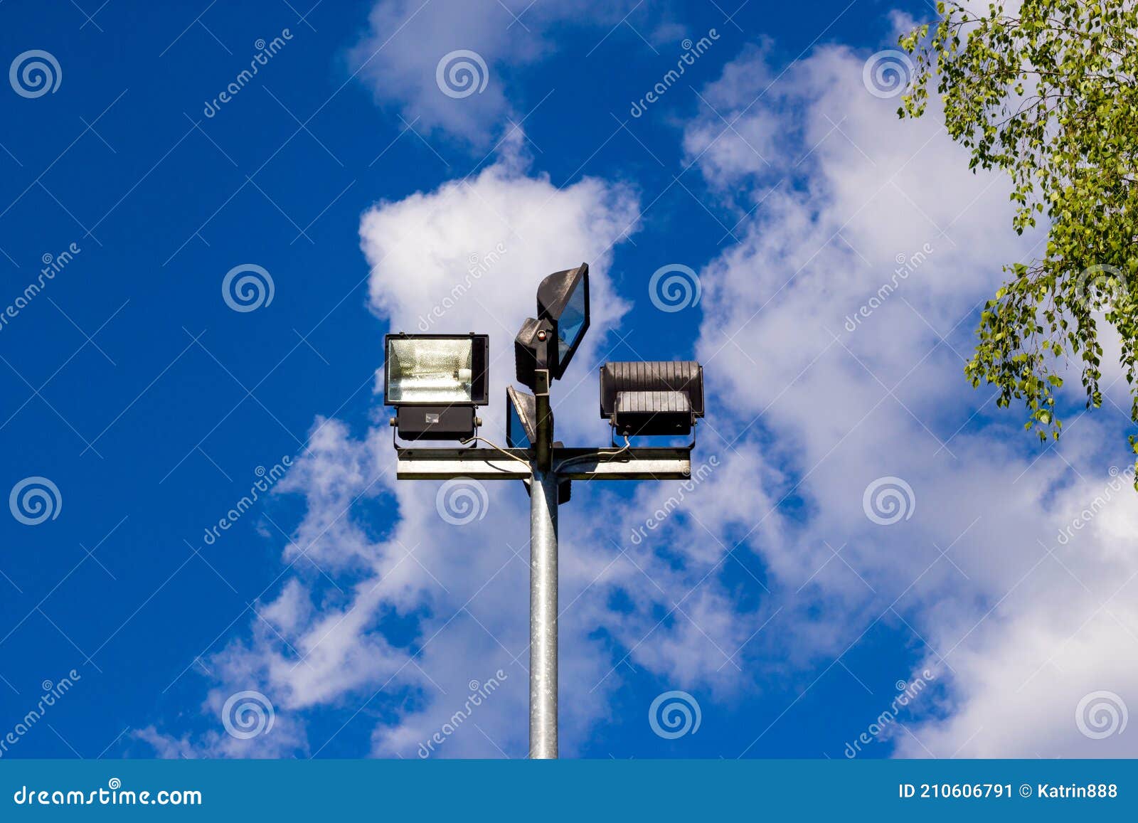Spotlight post outdoor stock image. Image of lamp, modern - 210606791