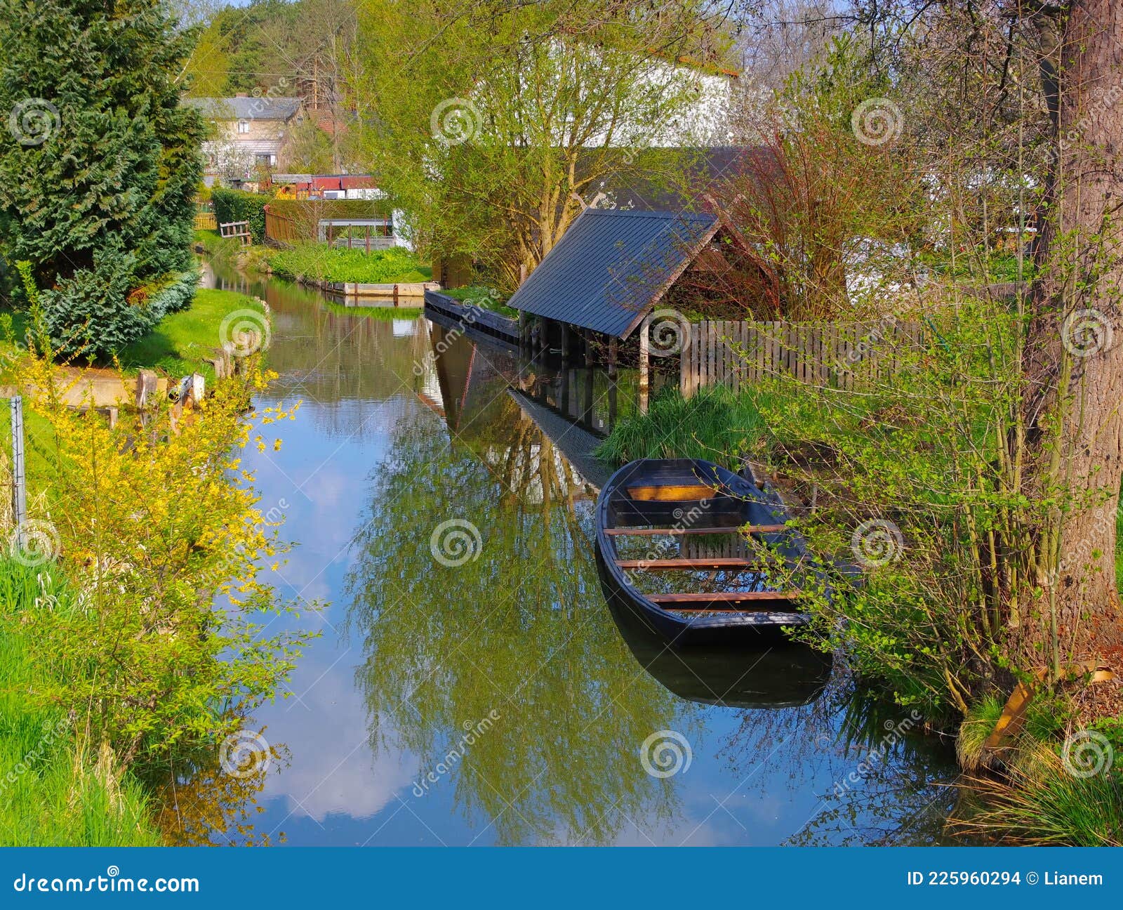 Spree Forest House on the Water Stock Photo - Image of brandenburg ...