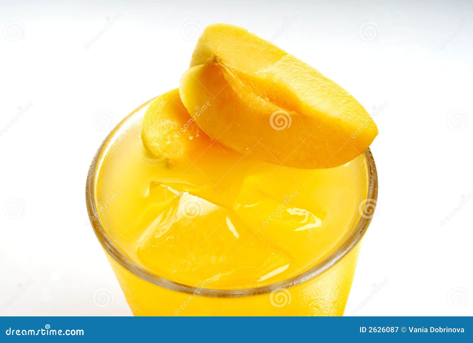 Spremuta immagine stock. Immagine di studio, nave, dolce - 2626087