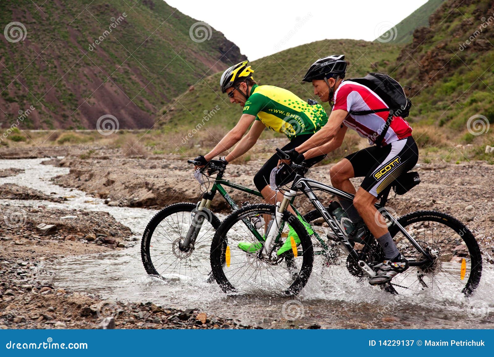 Spring Adventure Mountain Bike Competition Editorial Photography ...