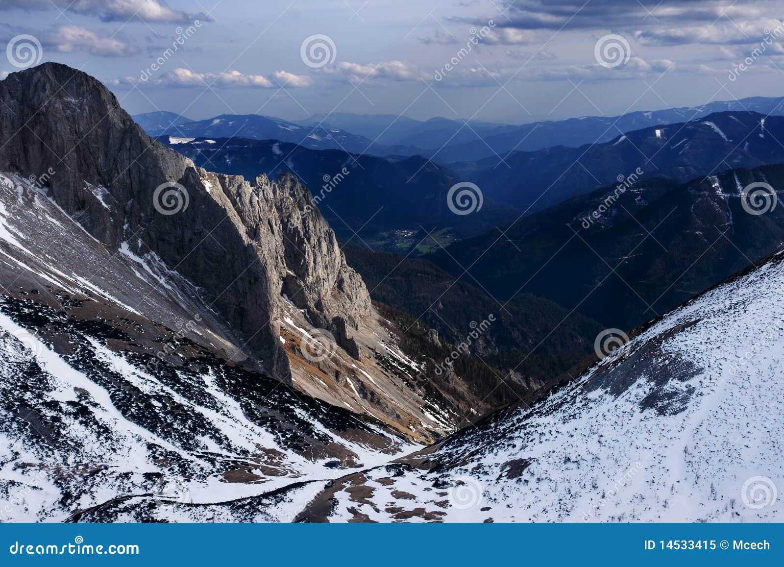 Spring in Austria Alps stock image. Image of rocks, cloud - 14533415
