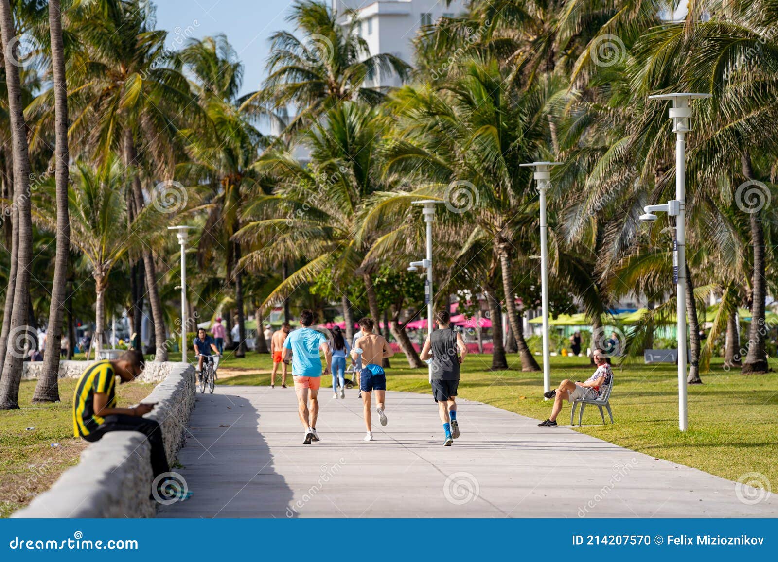 Spring Break Miami Beach FL Editorial Image - Image of break ...