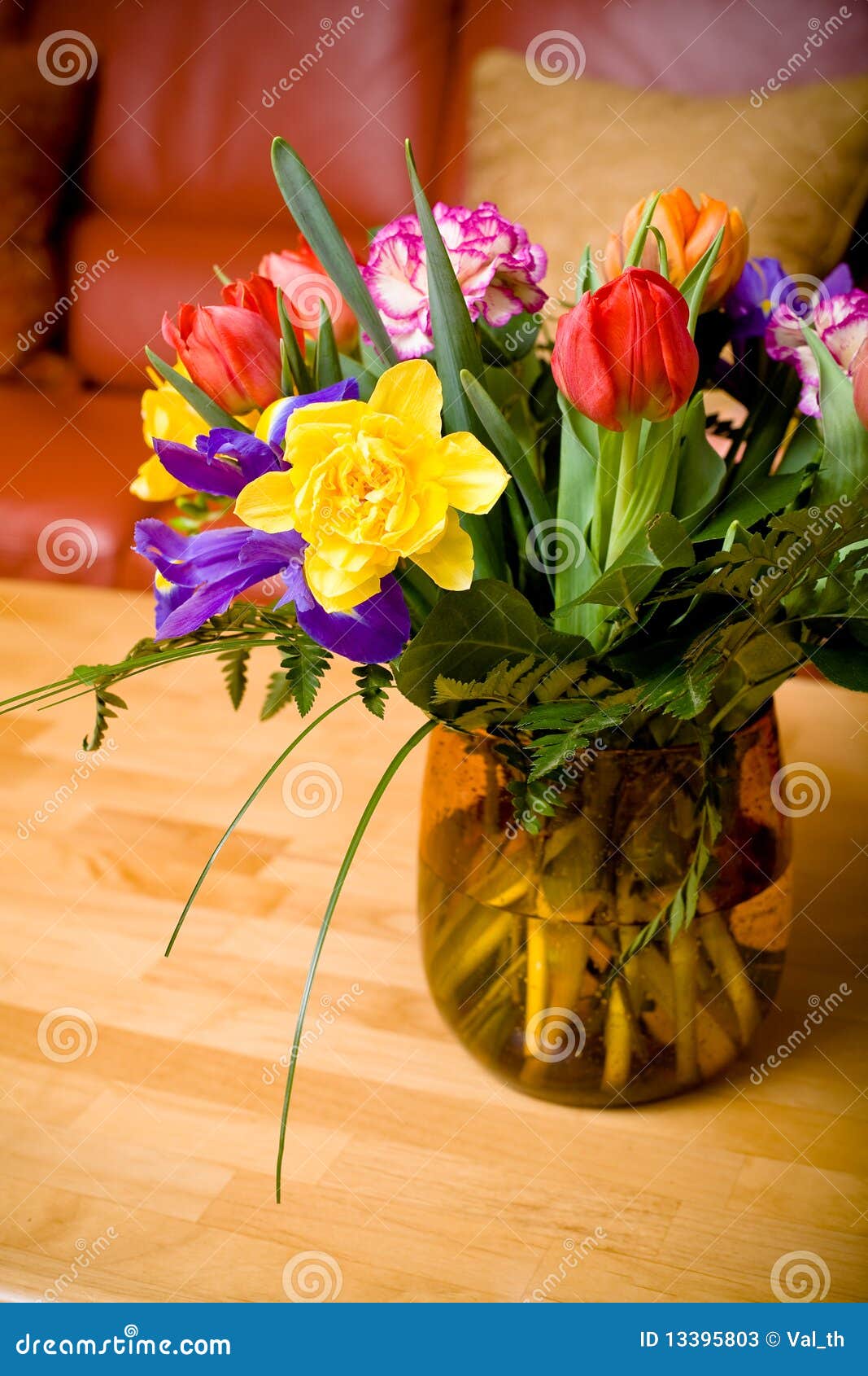 Spring bunch stock image. Image of plant, freshness, flowers - 13395803