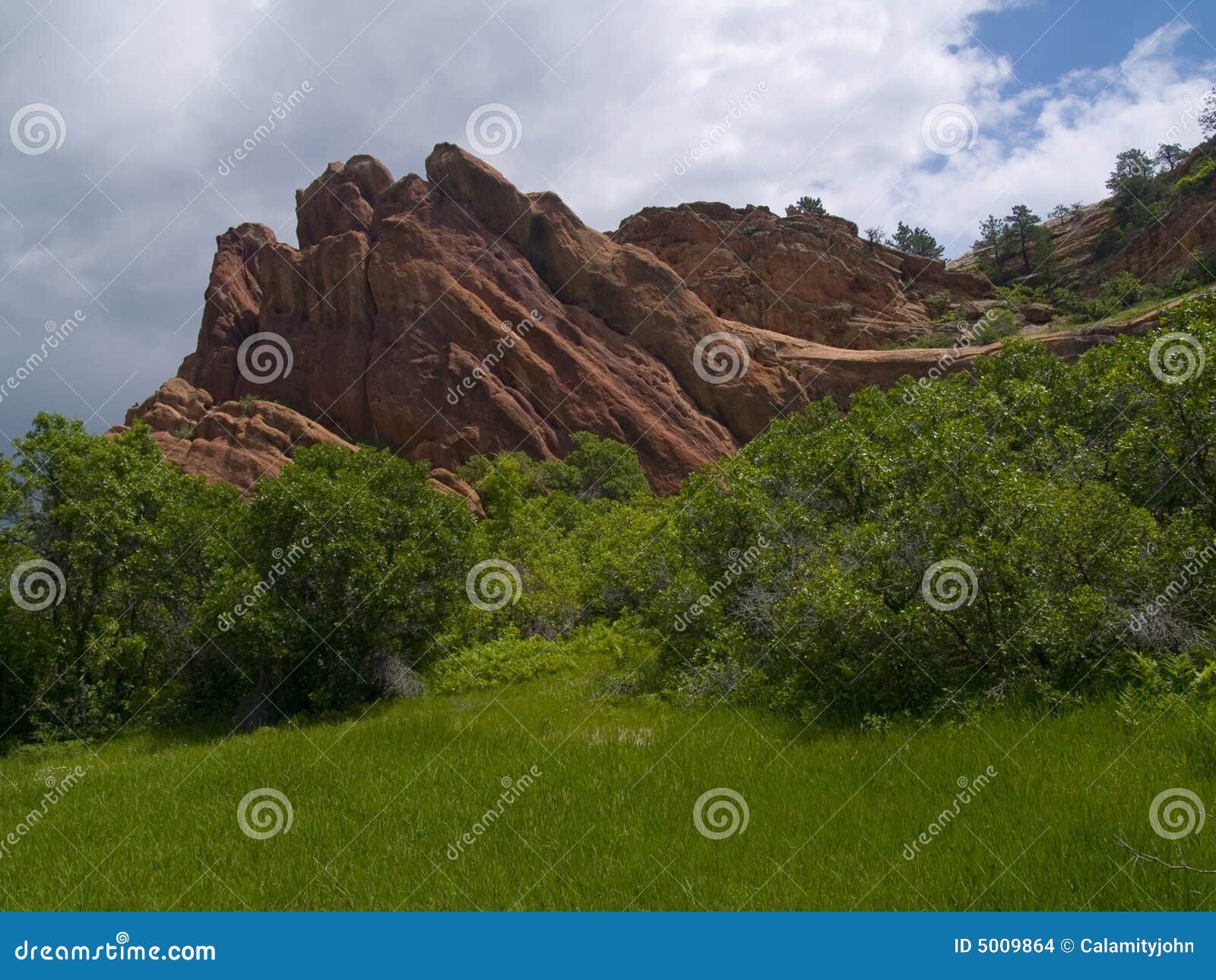Spring Cliff stock photo. Image of cliffs, green, nature - 5009864