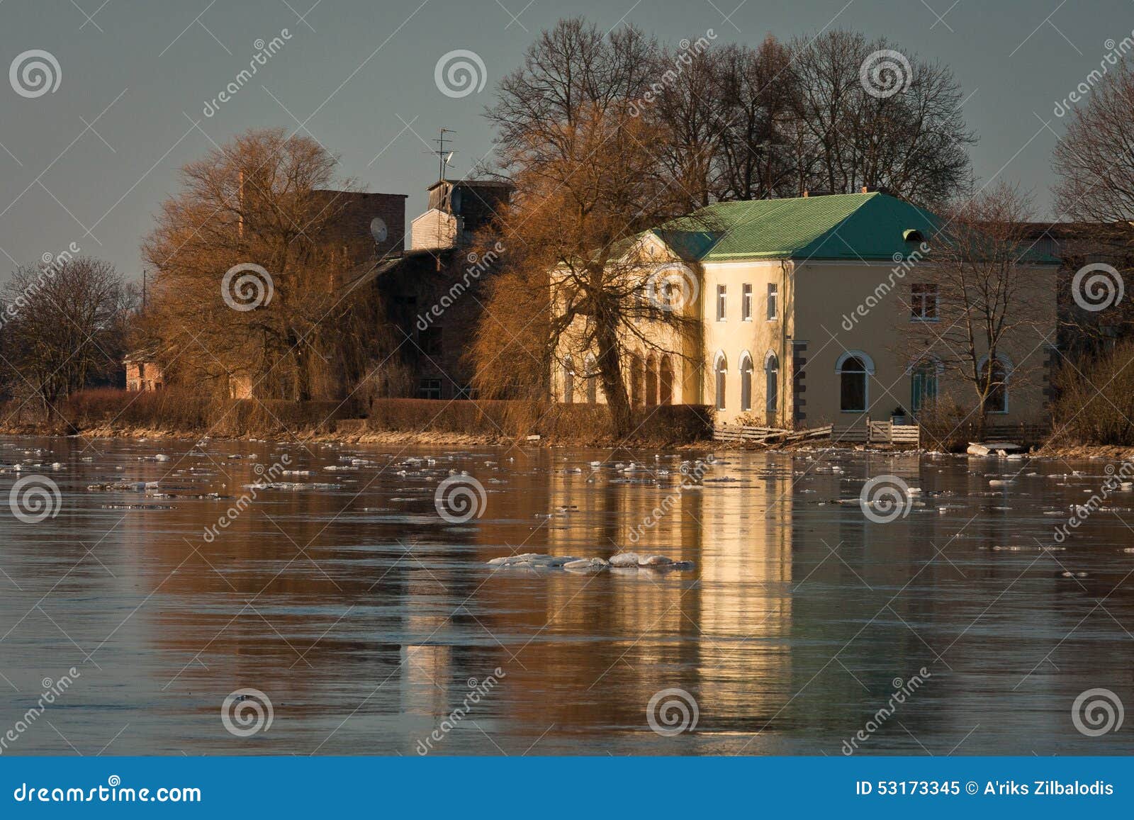 Spring flooding stock image. Image of inundate, floe - 53173345