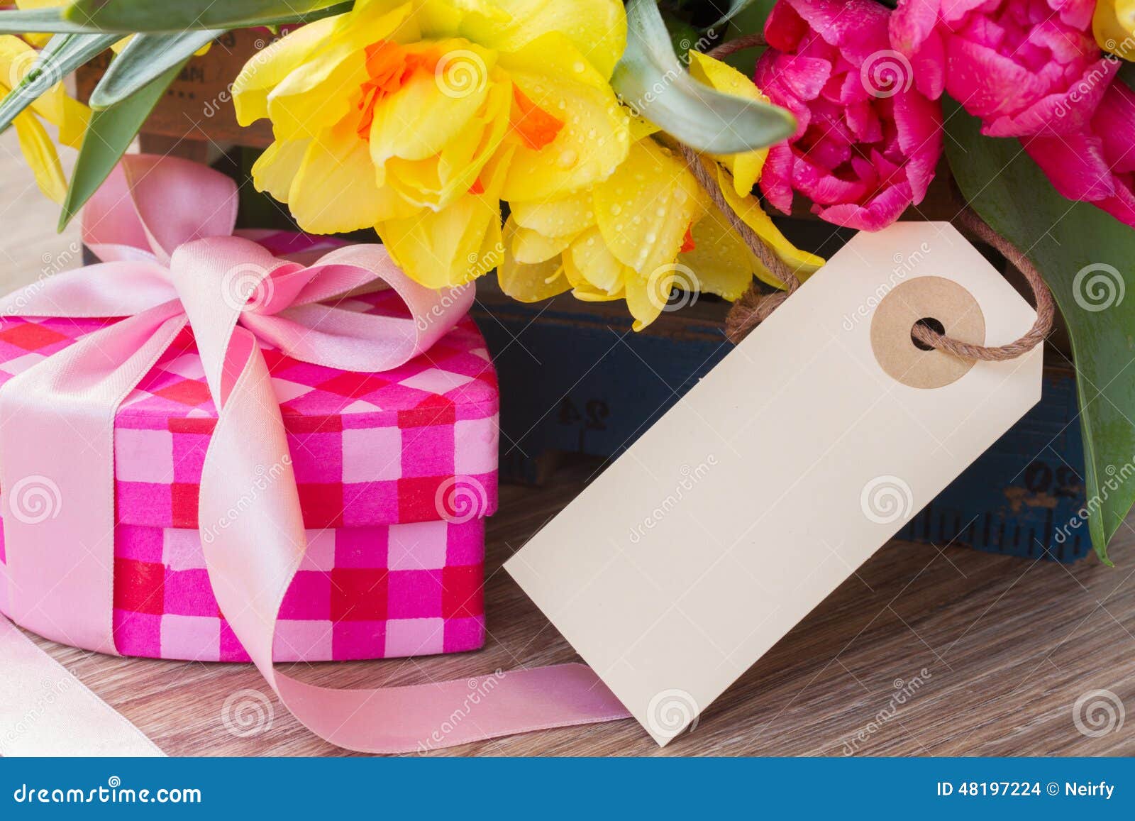 Spring Flowers with Gift Box Stock Photo - Image of pink, flora: 48197224
