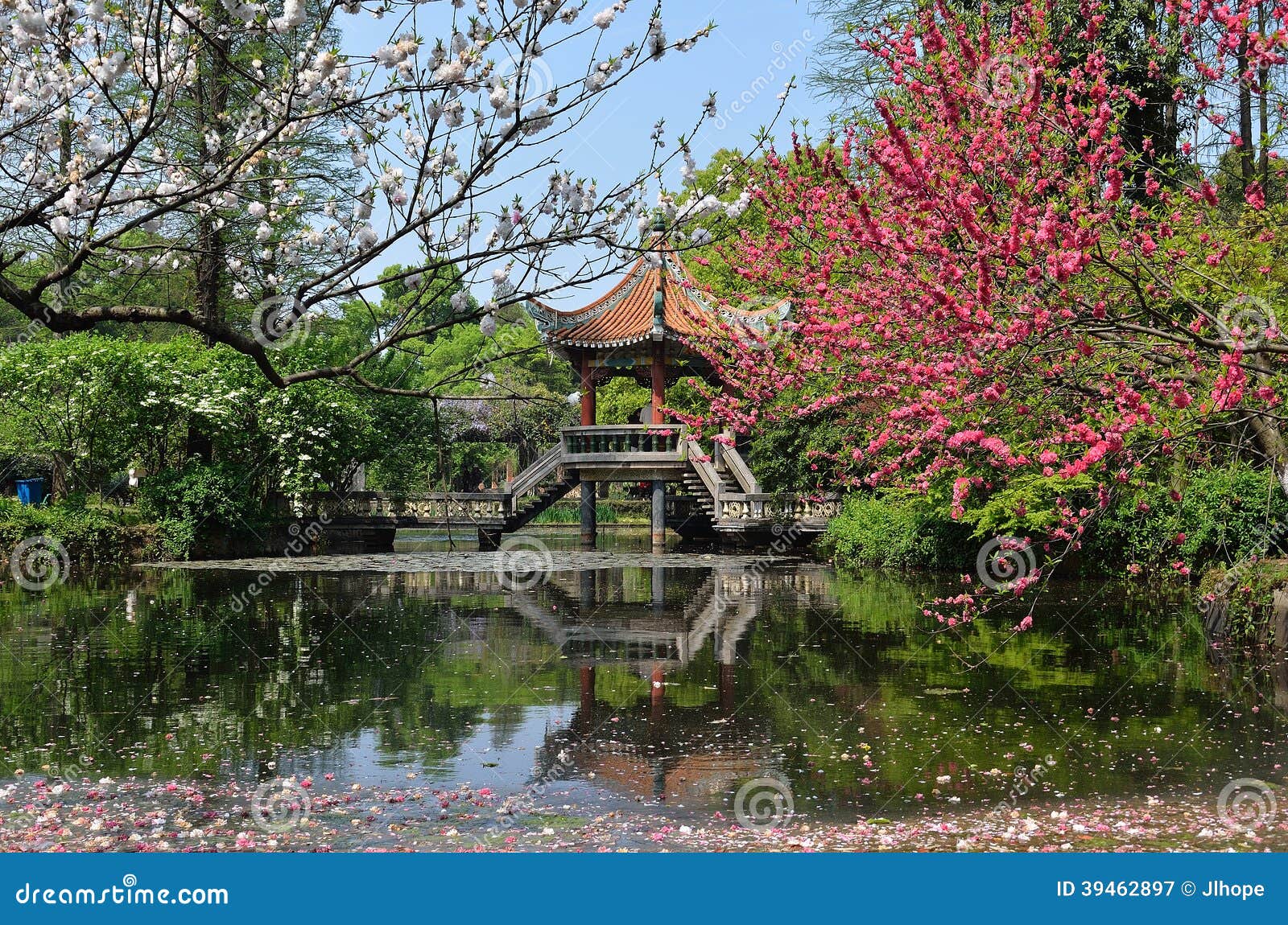 Spring garden stock image. Image of water, blue, pavilion - 39462897