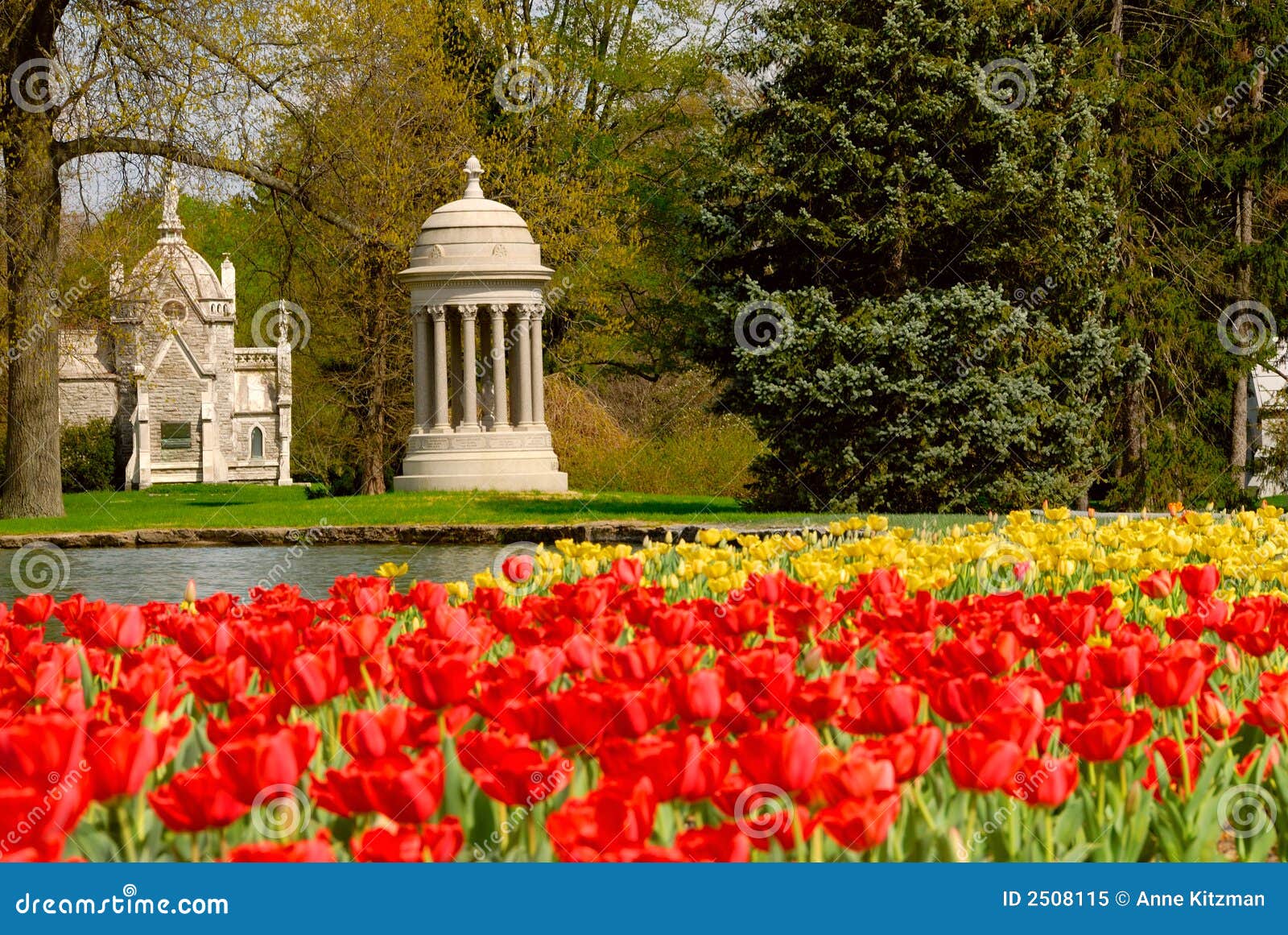 Spring Grove Cemetery stock image. Image of flowers, memory - 2508115