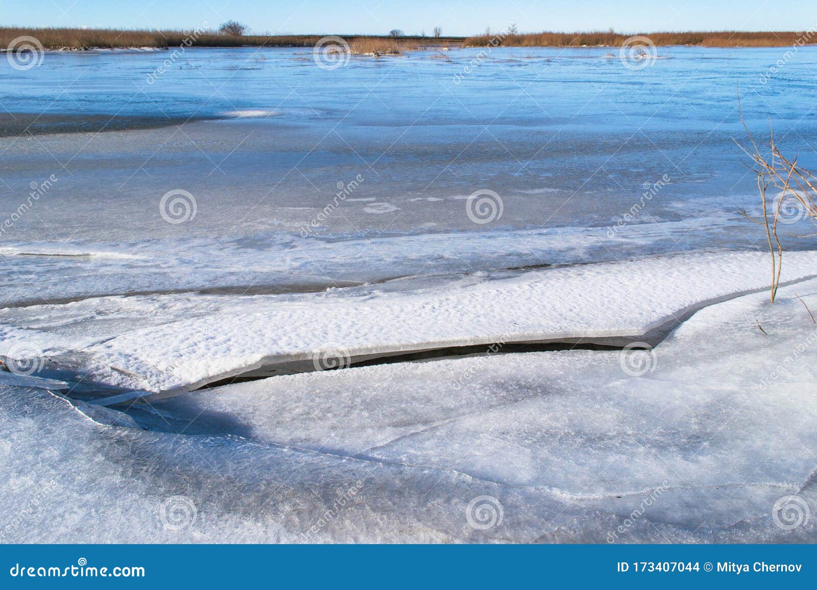 Spring Ice Drift on the River Stock Photo - Image of iceberg, washout ...