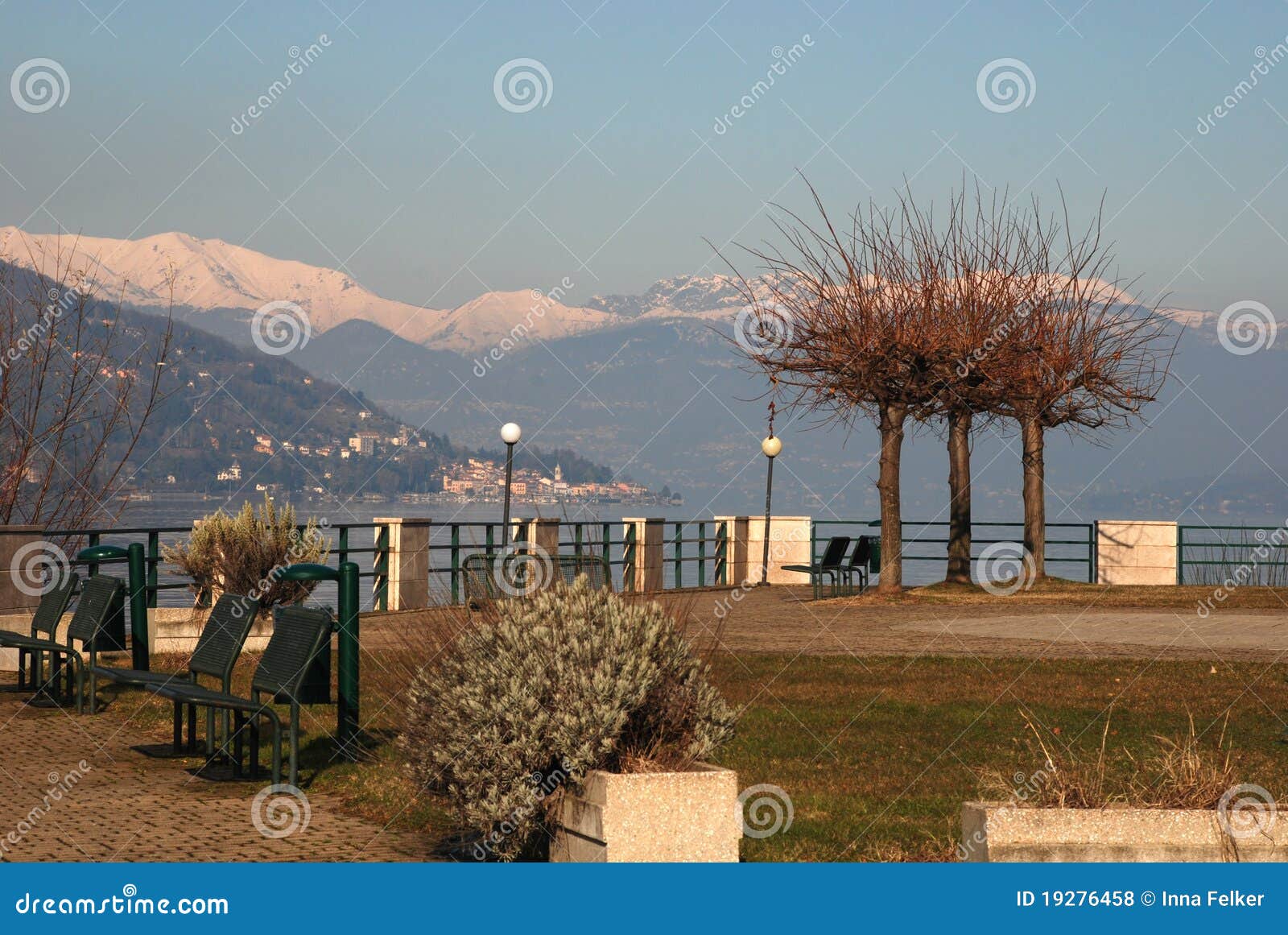 Spring. Lake Como, Italy stock photo. Image of leisure - 19276458