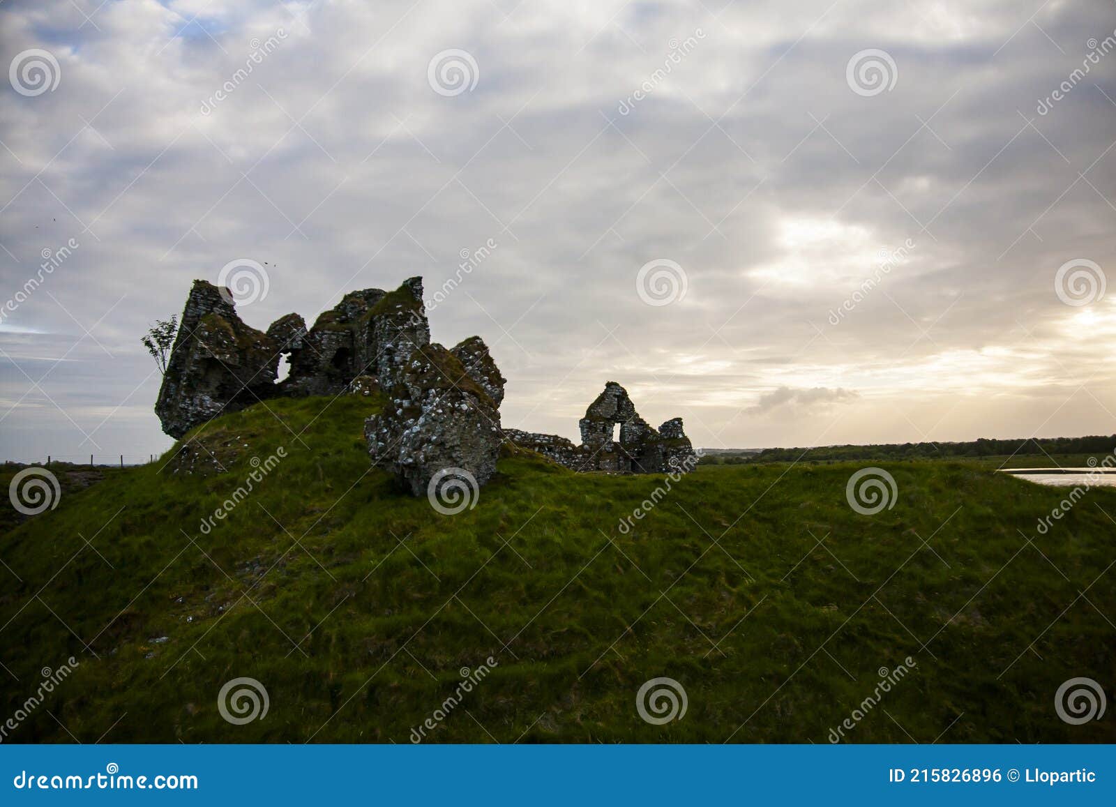 Spring Landscape in the Lands of Ireland Stock Photo - Image of ...