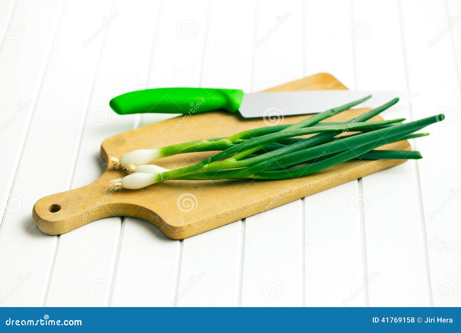 Spring Onion on Cutting Board Stock Photo - Image of bundle, gourmet ...
