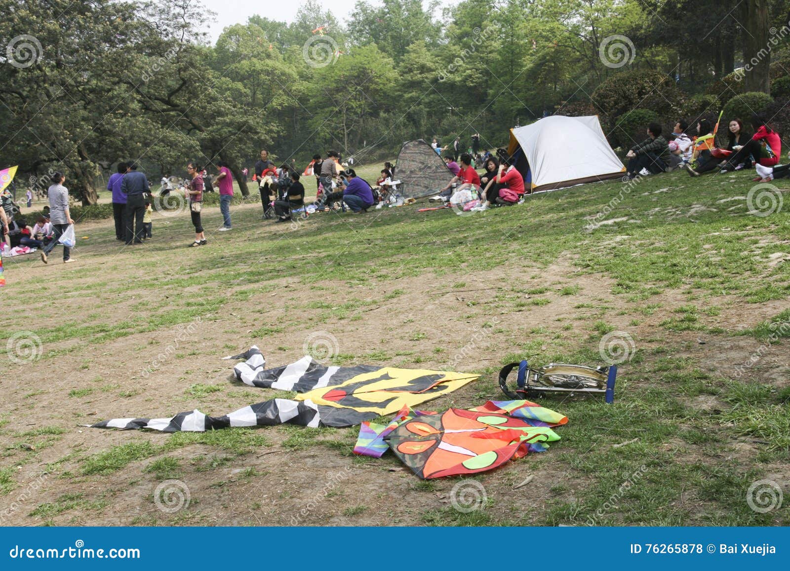 Spring Outing in the Park,chengdu,china Editorial Stock Photo - Image ...